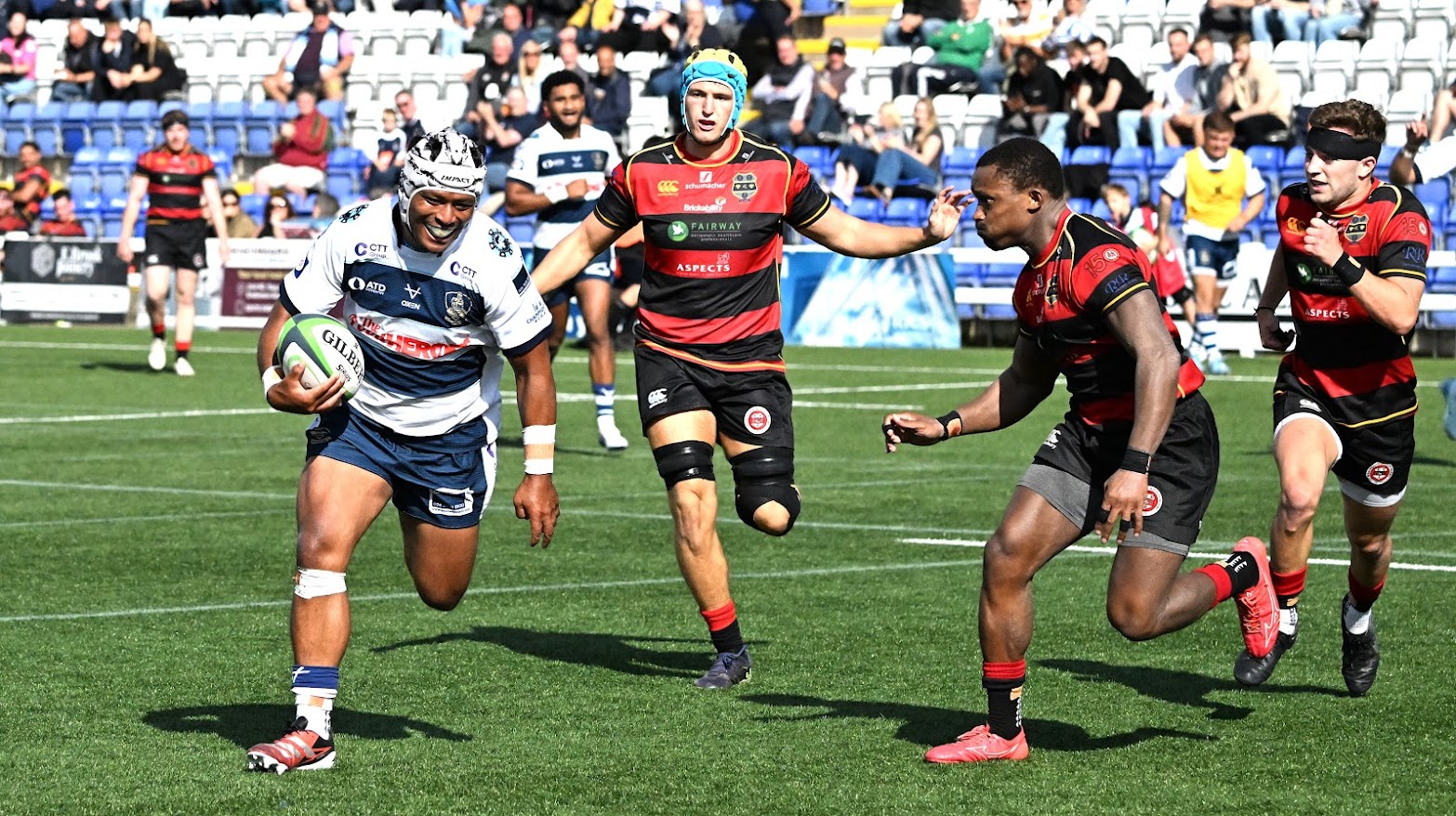 Versatile Ma'asi steps up to face the Mob - Coventry Rugby